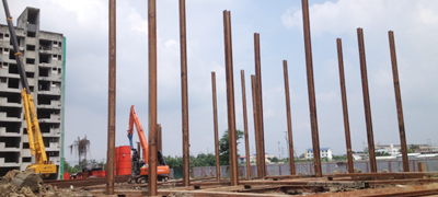 ให้เช่ารถแบคโฮไวโบร ตอก ถอนชีทไพล์ sheetpile king post เหล็ก Barcing งานป้องกันดินพัง